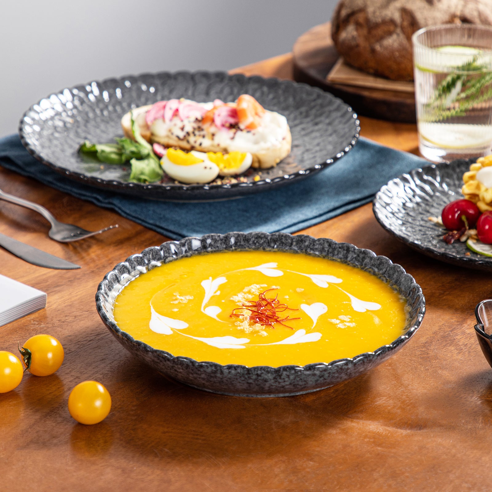 Grey Dinnerware: The Elegant & Versatile Choice for Modern Tables ...
