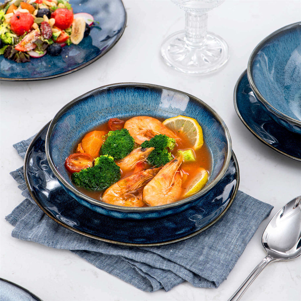 Choose the Best Everyday Dinnerware: A Complete Guide