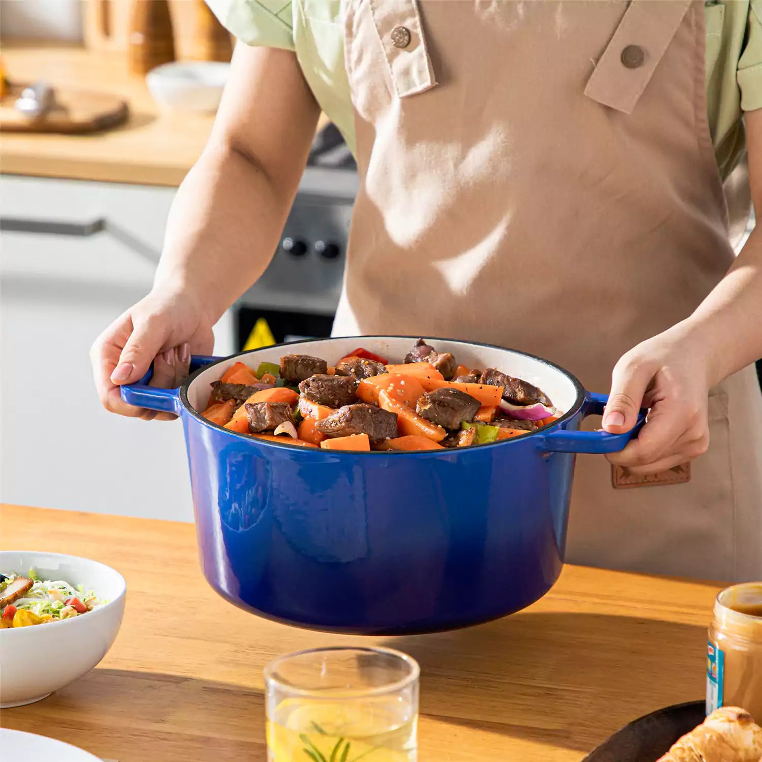 Enameled Cast Iron vs. Cast Iron: What's the Difference