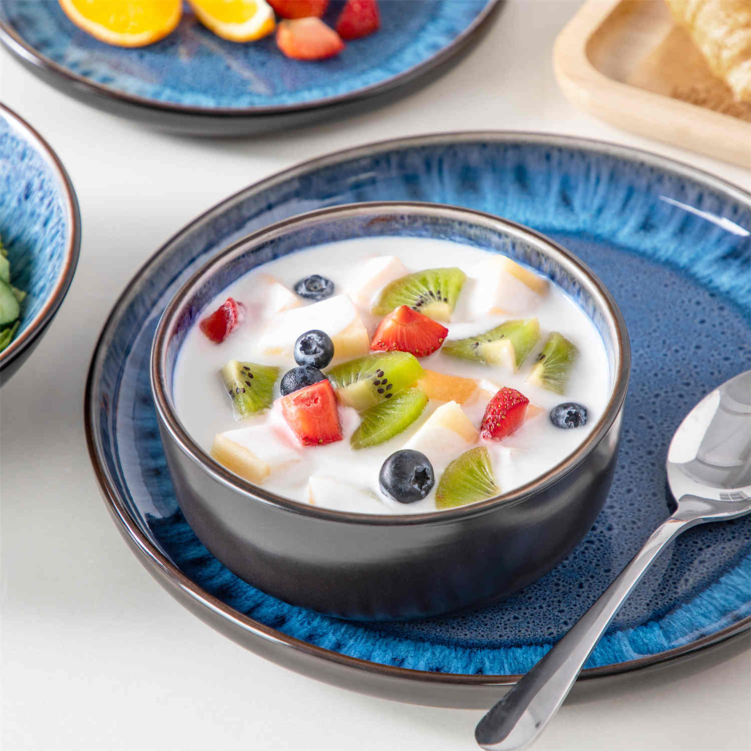 Playa 24-Piece Dinnerware Set – Glossy Reactive Glaze | Côte d’Azur ...