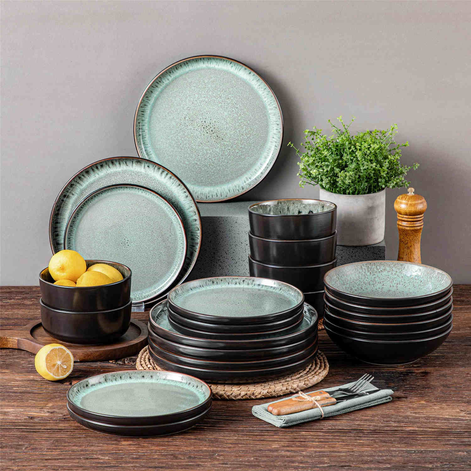 Playa 24-Piece Dinnerware Set – Glossy Reactive Glaze | Côte d’Azur ...